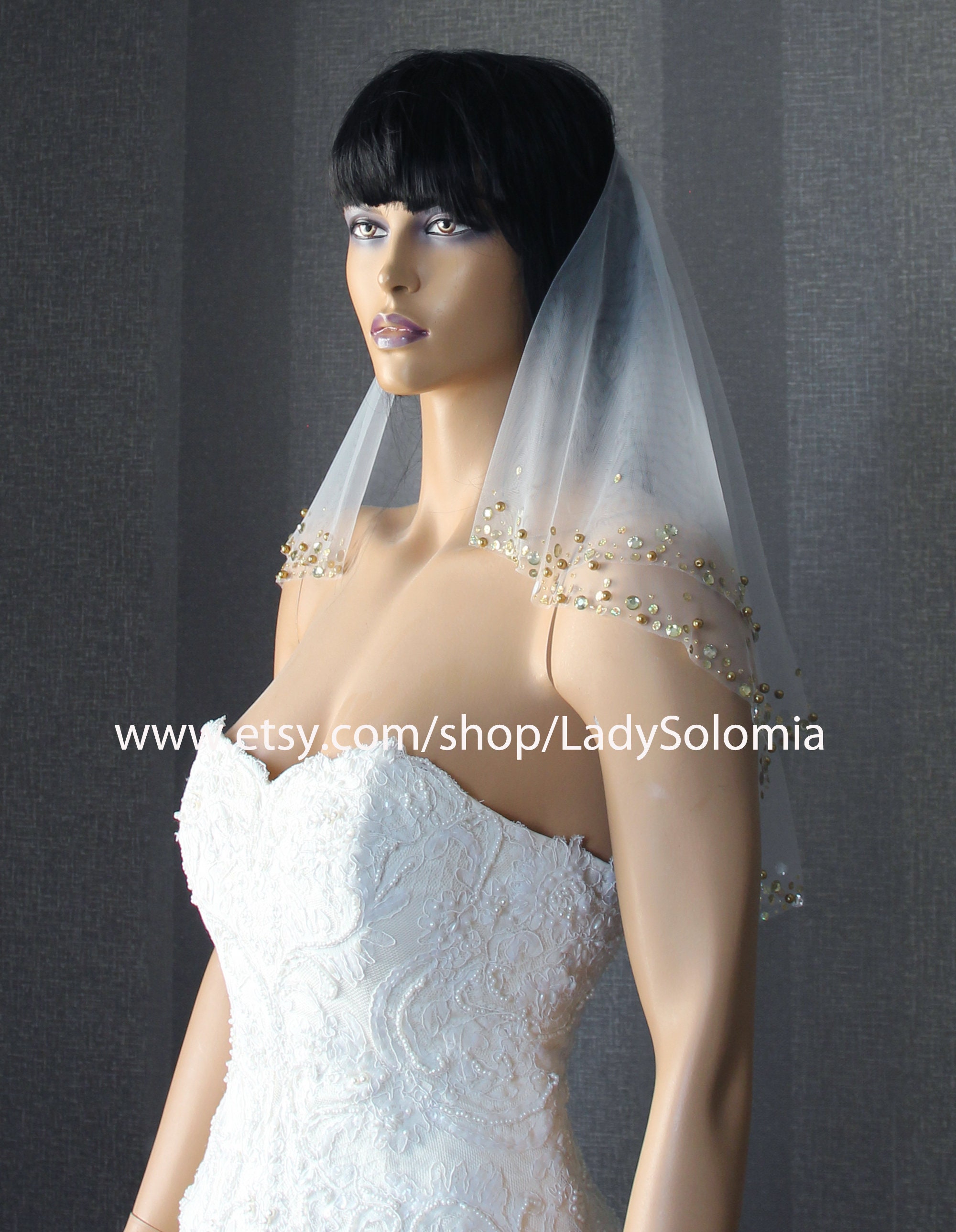 Gold Crystal veil Short Pearls Bridal Veil Shoulder length | Etsy