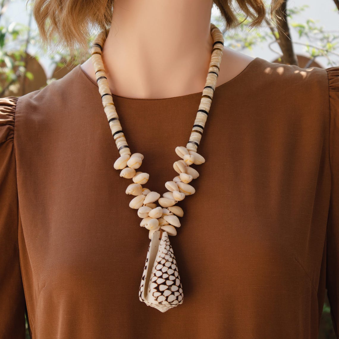 Hawaiian Cone Shell Necklace, Chunky Beachy Statement Jewelry, Natural ...