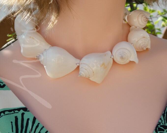 Large Conch Shell Necklace, Stunning Stylish Statement Piece, Unique ...