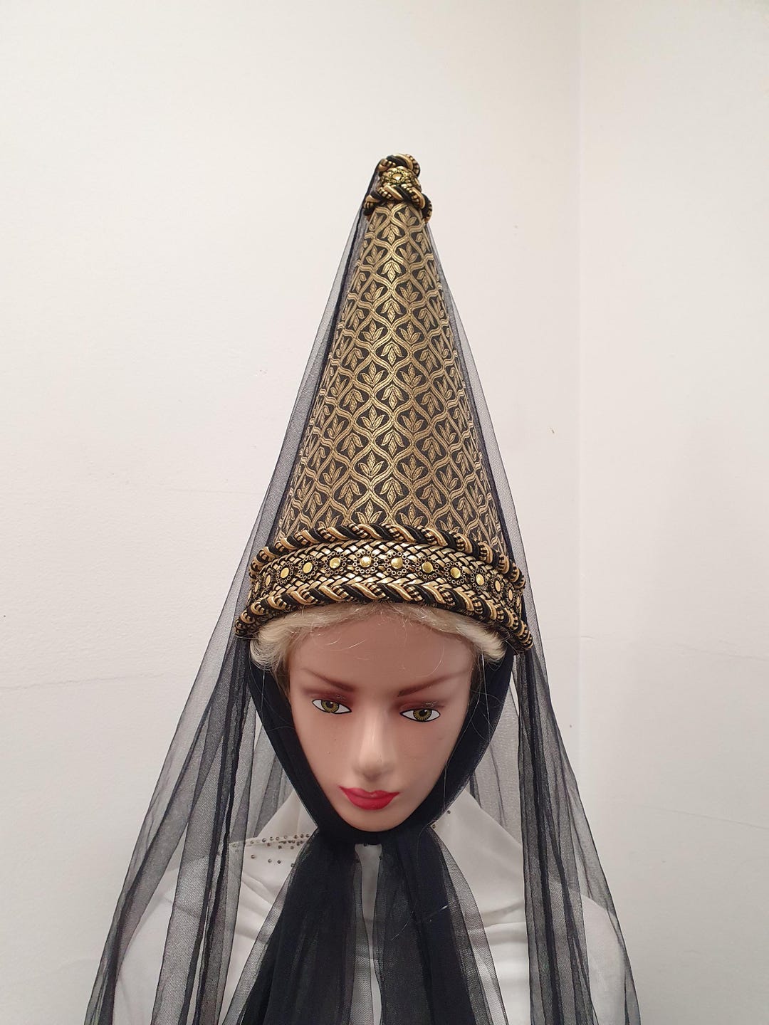 Damsel in Distress Black & Gold Fleur De Lis Ladies Fantasy Medieval ...