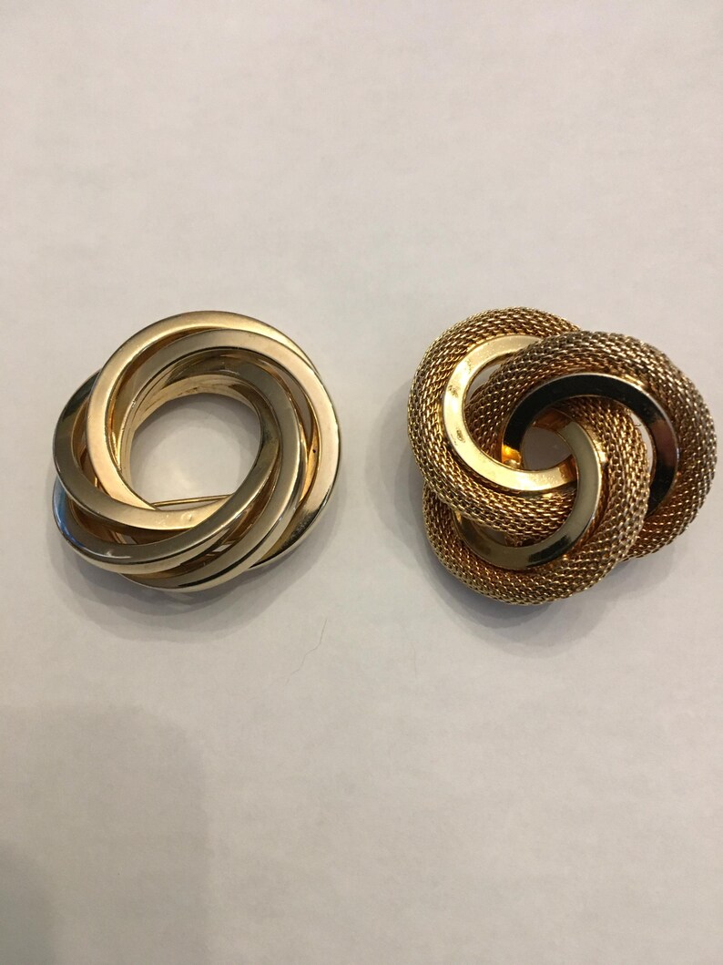 Vintage Gold Tone Love Knot Brooches - Set of 2 - Etsy