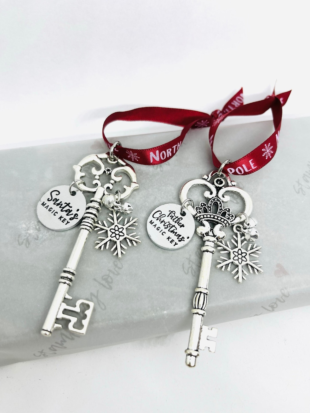 Santas Magic Key, Christmas Eve Box, Father Christmas Magic Key, Hand ...