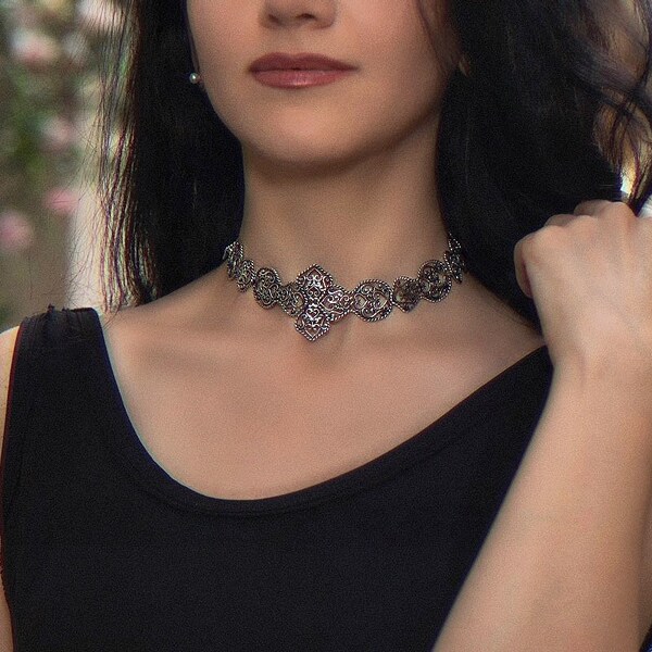 Bridal Choker - Etsy