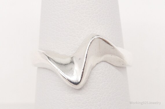 Vintage Modernist Style Wave Sterling Silver Ring - S… - Gem