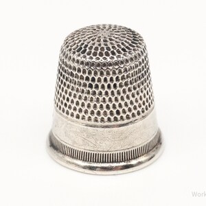 Antique Dome Sterling Silver Thimble Size 7 - Etsy