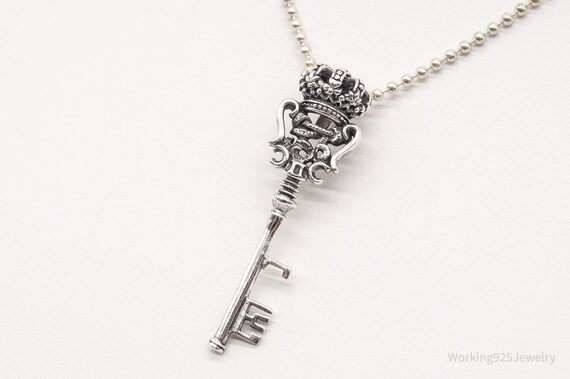 Vintage Kings Queens Crown Key Sterling Silver Neckla… - Gem