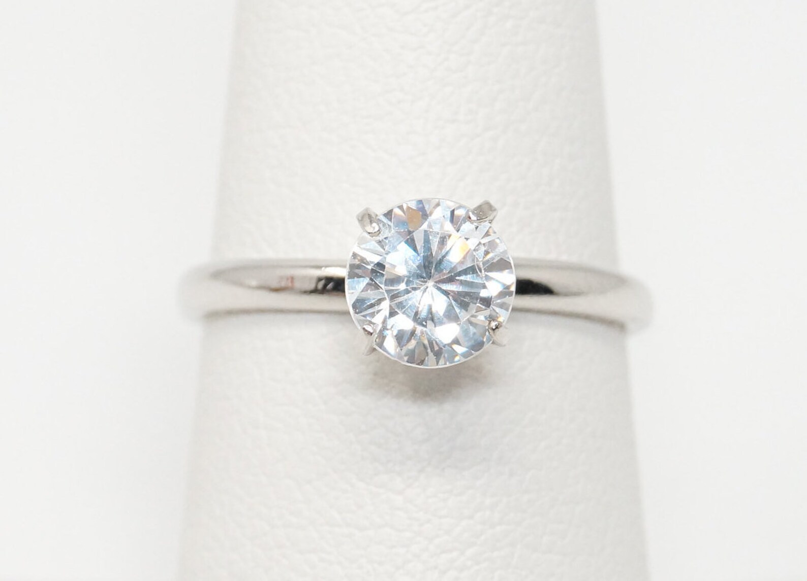 Vintage Designer Lind Cubic Zirconia Sterling Silver Ring - Etsy