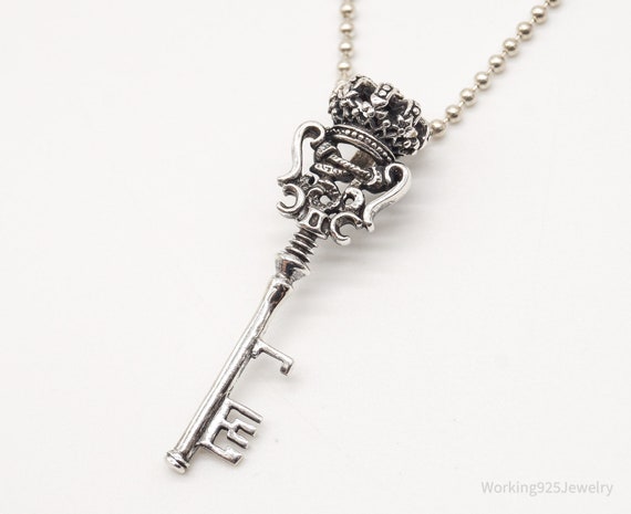 Vintage Kings Queens Crown Key Sterling Silver Neckla… - Gem