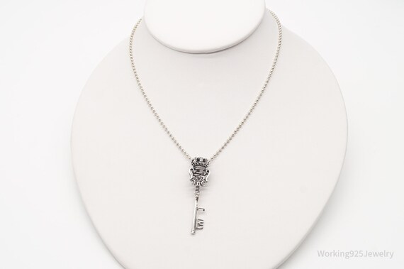 Vintage Kings Queens Crown Key Sterling Silver Neckla… - Gem