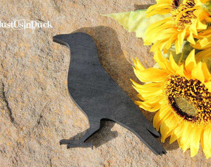 Wooden Crow on Dowel Rod and Base With Rusty Star - Etsy