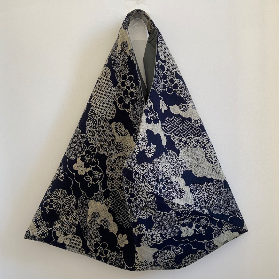 AZUMA Bag in Traditional Japanese Fabric / Origami Bag / Patchwork Bag ...