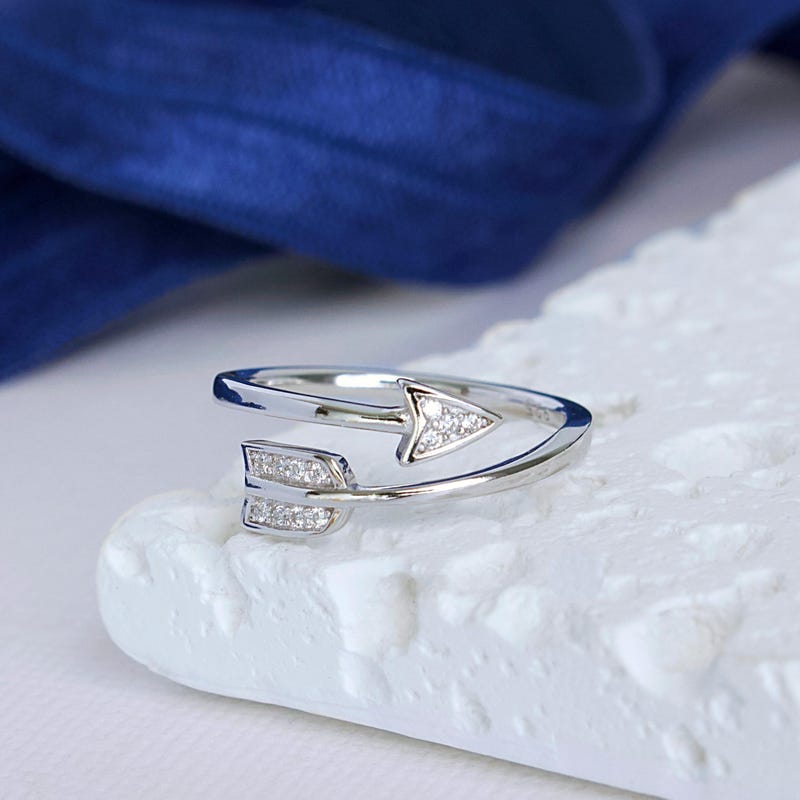 Arrow Ring - Etsy