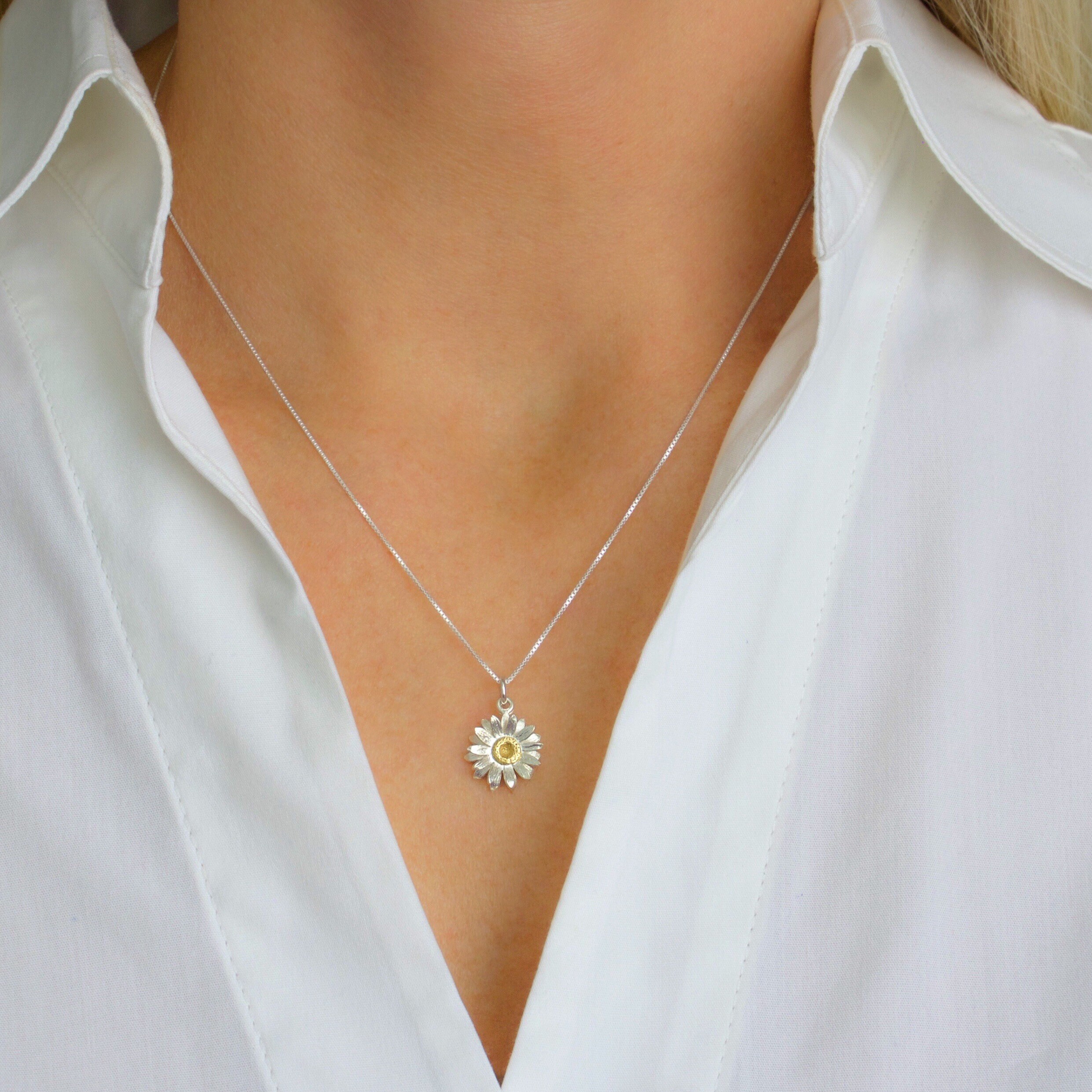 Sterling Silver Flower Necklace, Daisy Necklace, Wildflower Botanical ...