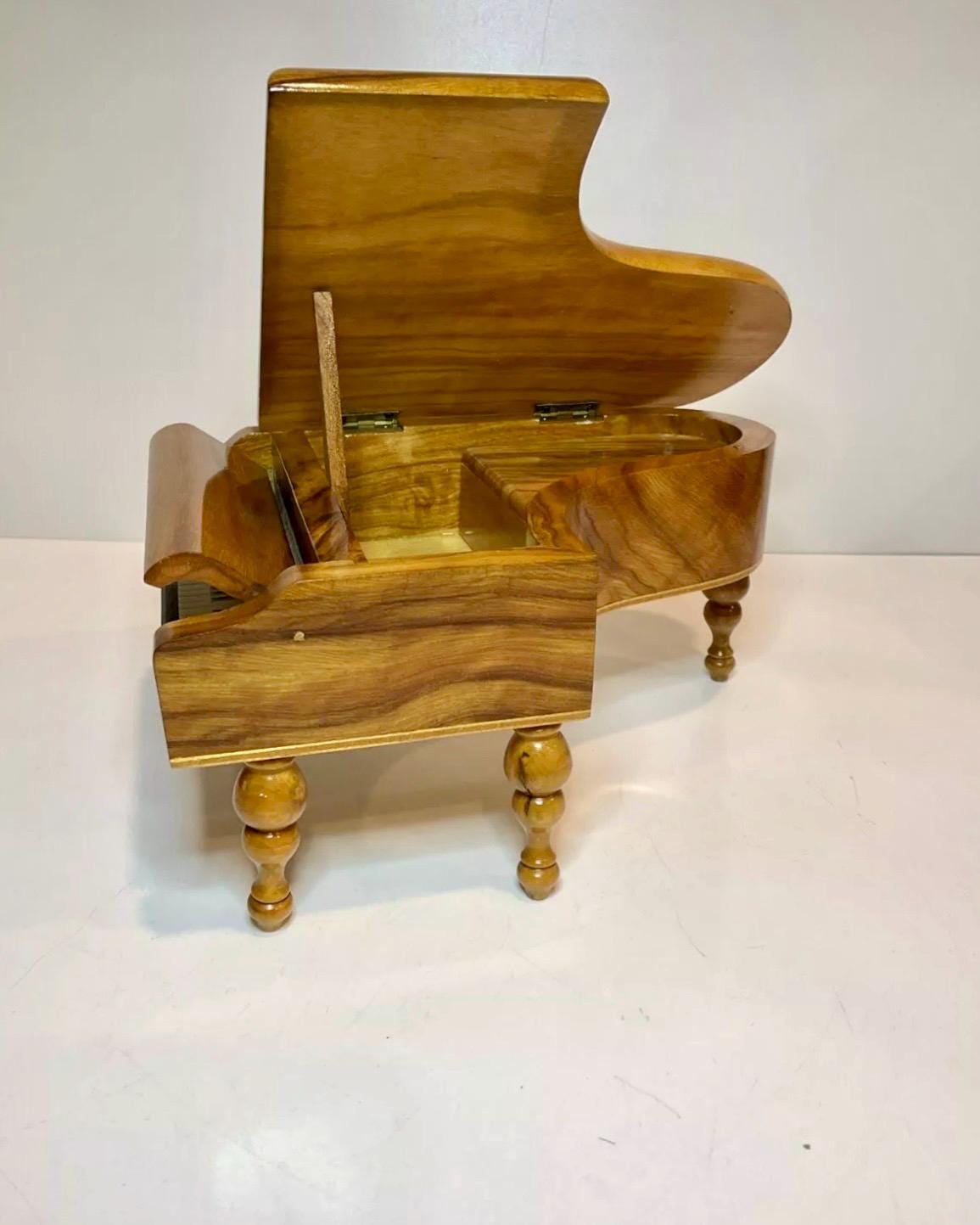 Vintage Wood Grand Piano Music Box, Made in Spain World of Music Boxes ...