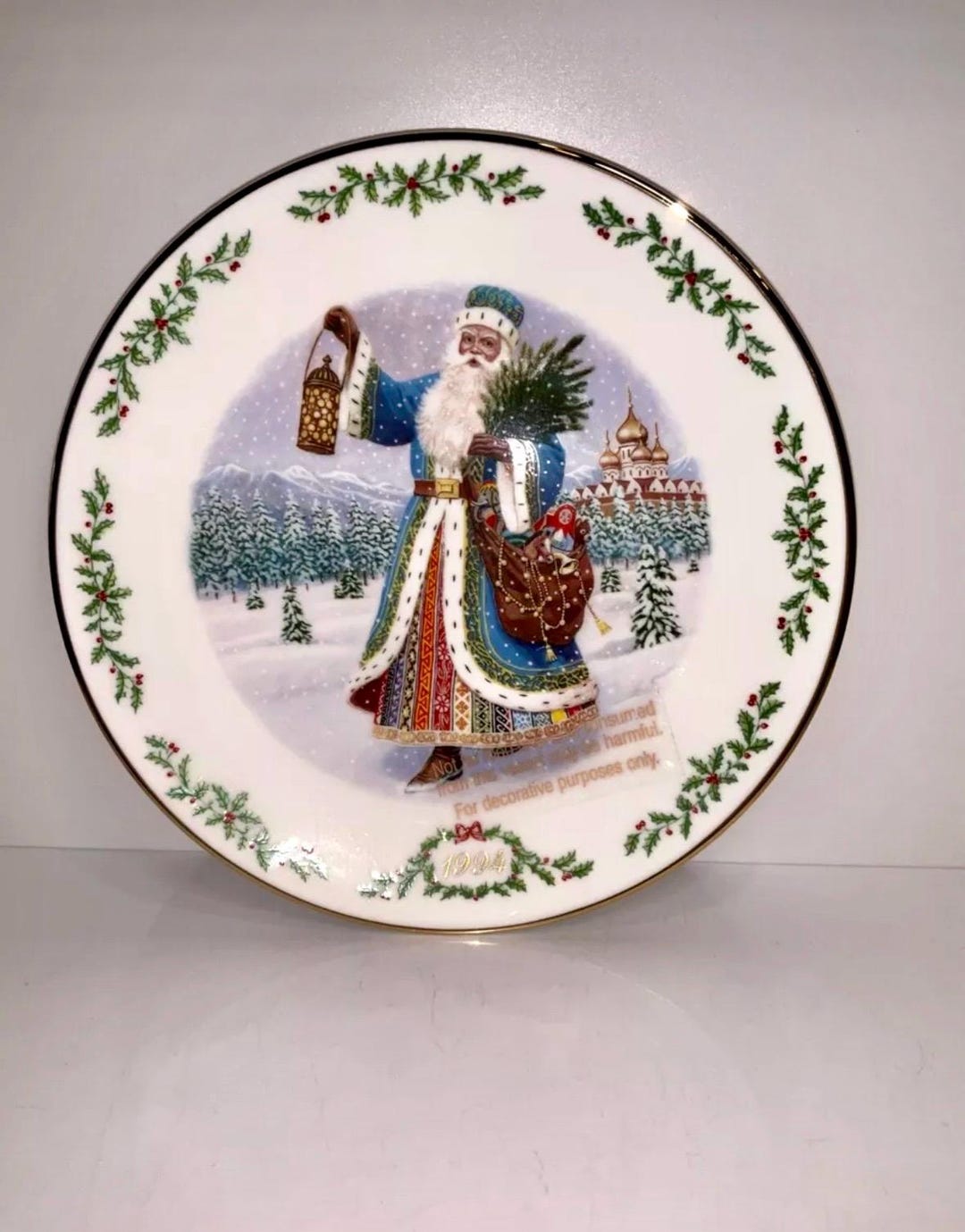 Lenox International Victorian Santas Plate Collection – Grandfather ...