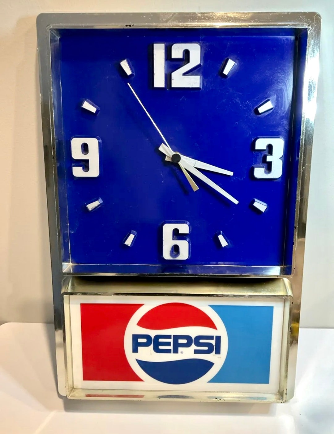 Vintage Impact International Pepsi Wall Clock Sign Advertisement 1970s ...