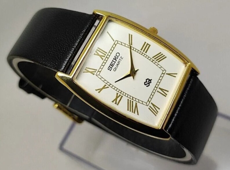 Seiko Quartz Tank Watch - Etsy