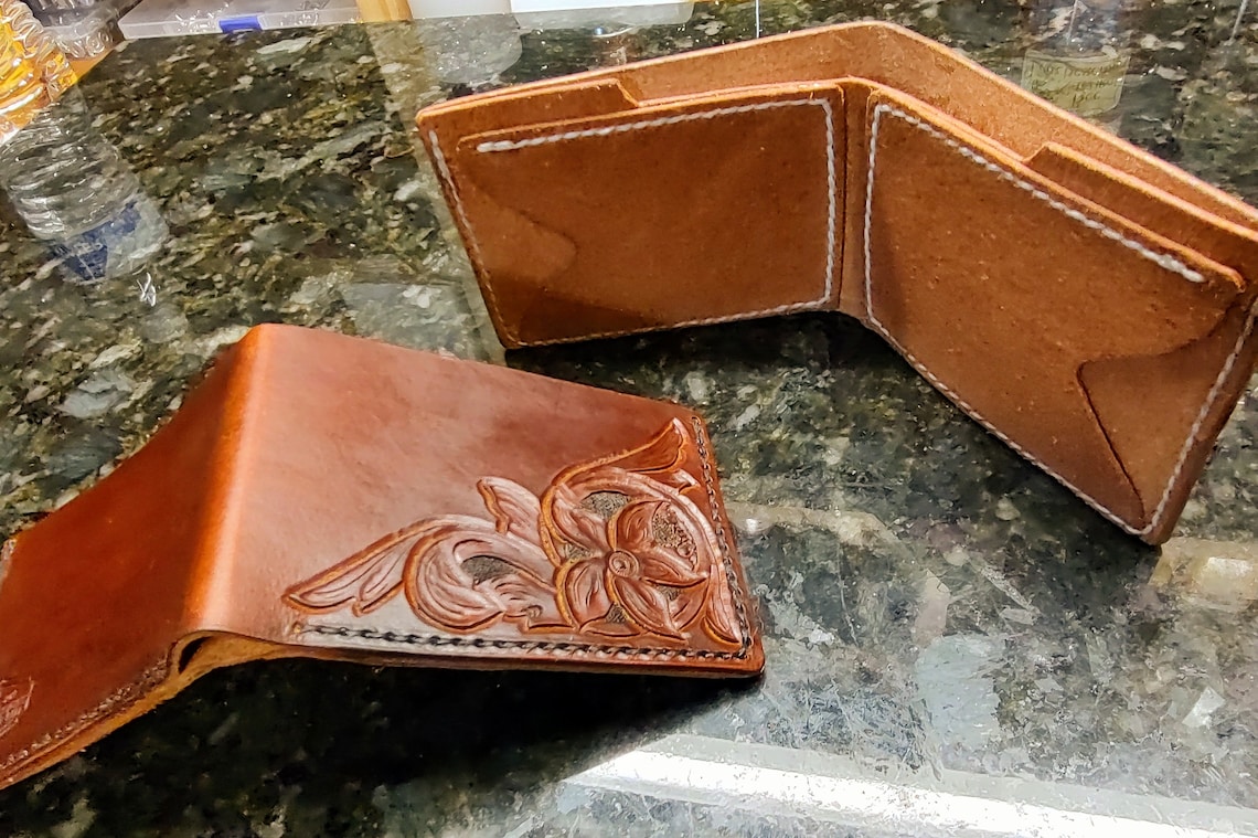 Sheridan Style Bi-fold Wallet - Etsy