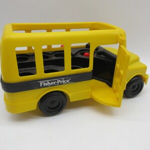 1980's Chunky Bus + Figures + Dog - Fisher Price - Little People ...