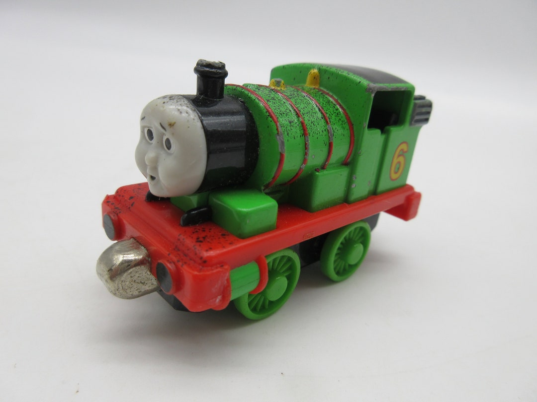 PERCY - Thomas the Tank Engine - Die-cast - Square Magnet - Wooden ...