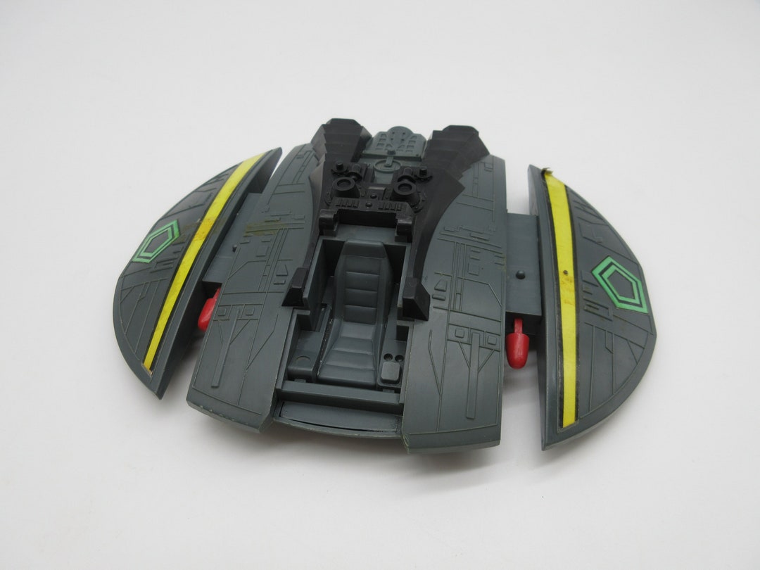 1978 Battlestar Galactic Cylon Raider W/ 2 Missiles Vehicle Action ...