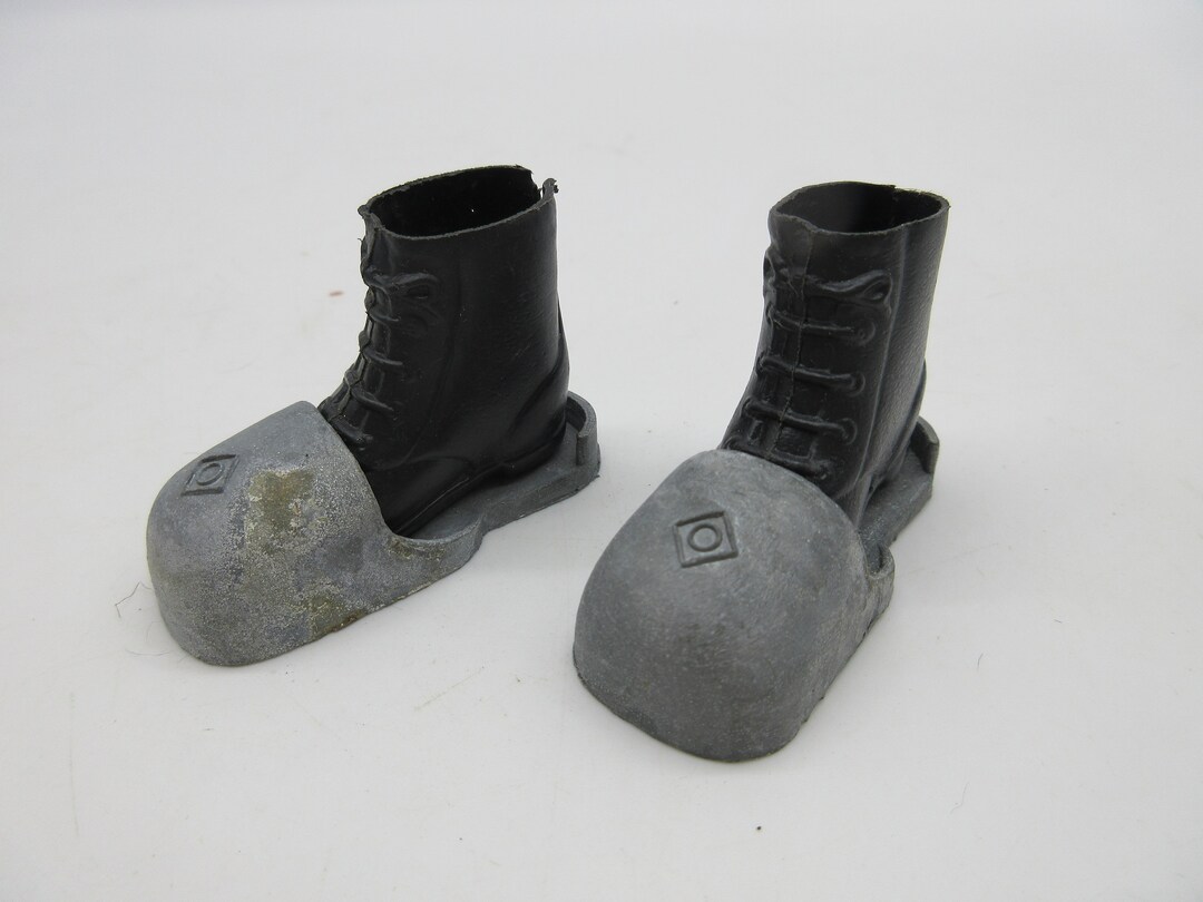 1960's Weighted Shoes - Diving - Eight Ropes of Danger - Short Black ...