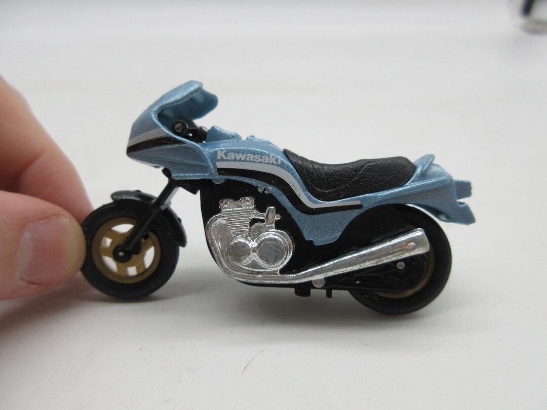 1980's KAWASAKI GPZ 1100 - Friction Motorcycle - MATCHBOX Diecast ...