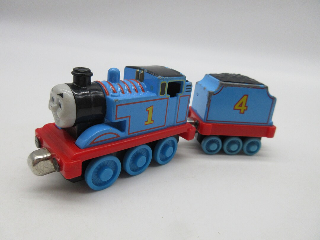 Thomas the Tank Engine Die-cast Square Magnet Wooden Magnet Learning ...