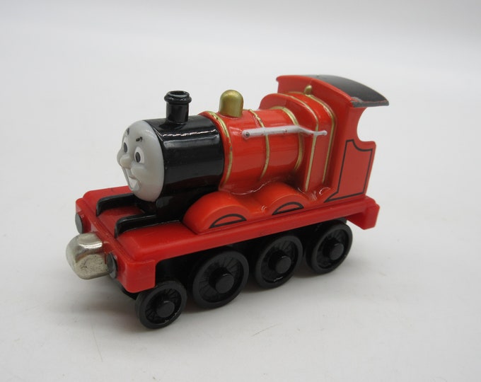 2002 JAMES - Thomas the Tank Engine - Die-cast - Square Magnet - Wooden ...