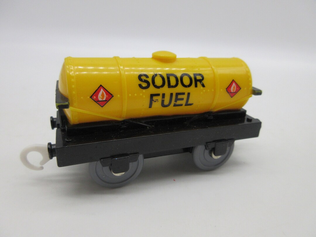 Sodor Fuel Tank - Thomas the Tank Engine - Die-cast - Square Magnet ...