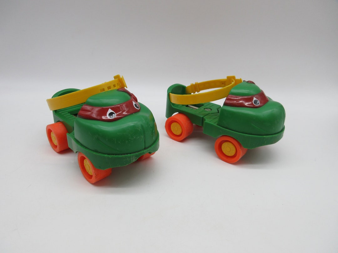 1989 TMNT Roller Skates - by Helm Toys - Teenage Mutant Ninja Turtles ...