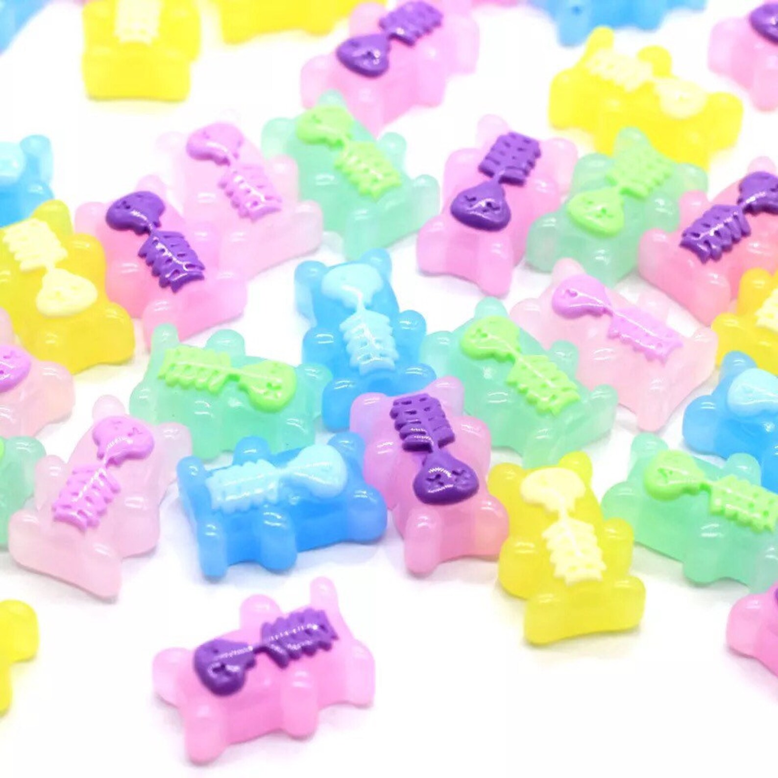 10pc 17mm 3D Gummy Bear Skeleton Flatback Cabochons Novelty | Etsy