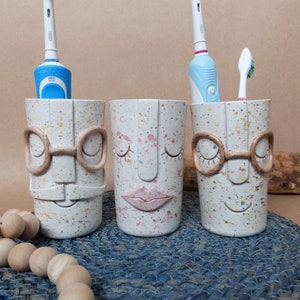 Handmade Face Toothbrush Holder, Bathroom Ceramic Toothbrush Pot - Etsy