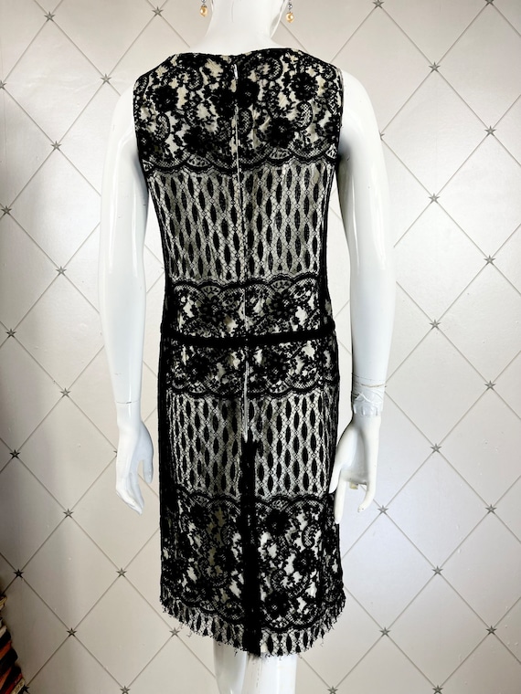 1960's Black Scalloped Lace Shift Dress with Contrast… - Gem