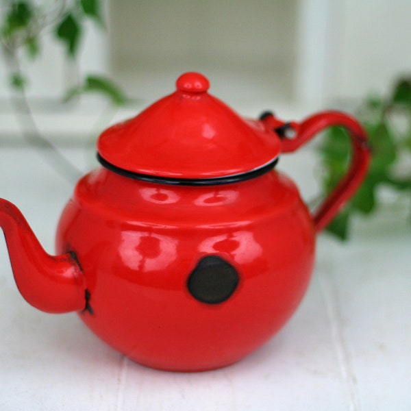 Red Teapot - Etsy