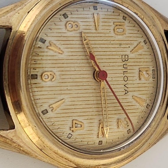 Vintage BULOVA SWISS Made 17 Jewel Movement, Very Uni… - Gem