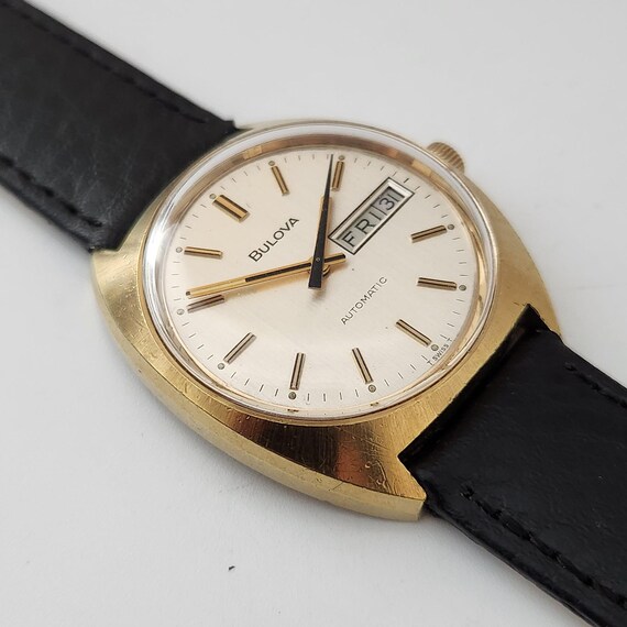Vintage BULOVA AUTOMATIC Swiss Made 17 Jewels, Day/Da… - Gem