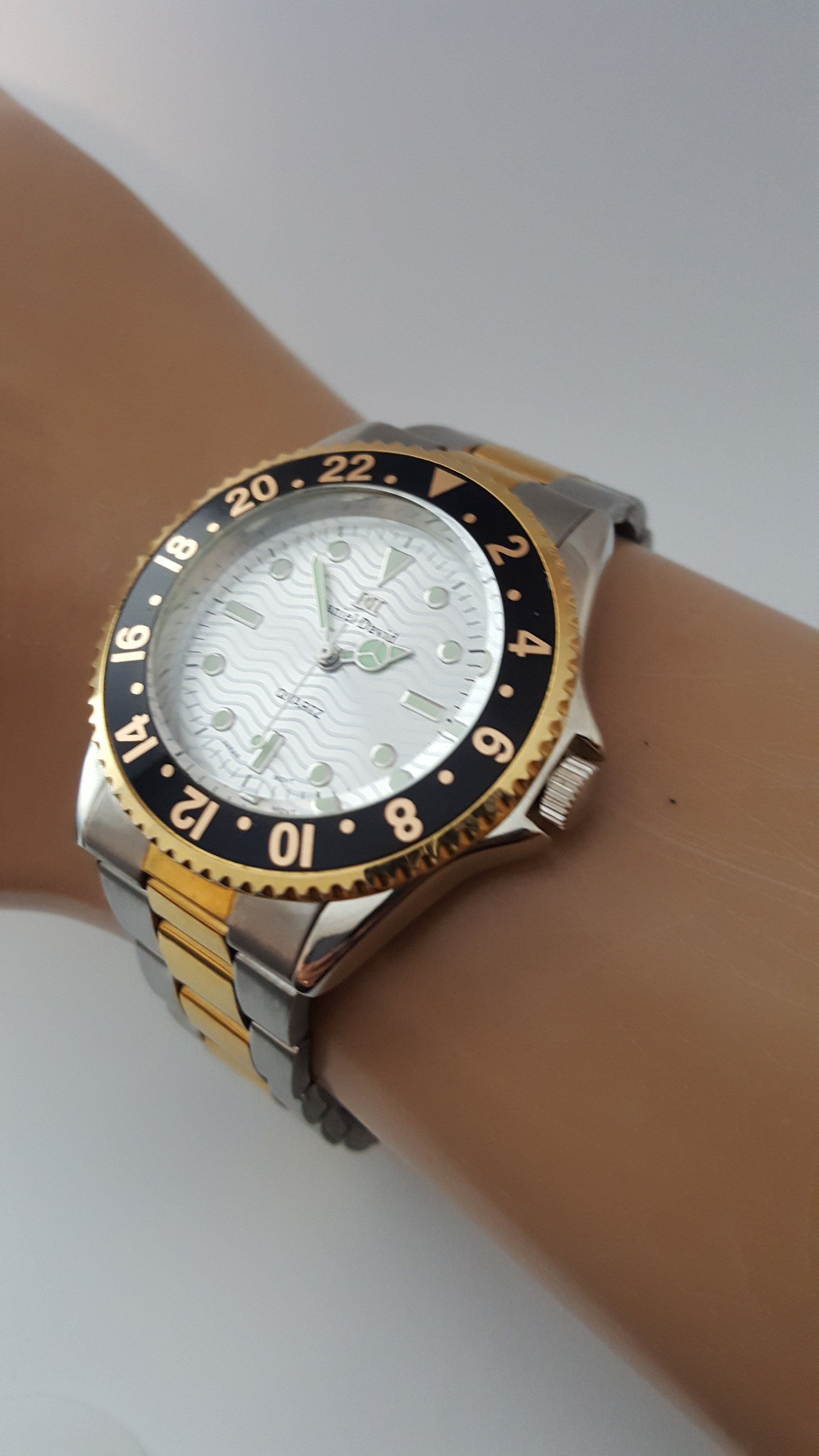 DANIEL DAVID QUARTZ Gents Watch, Uni Directional Bezel, Stainless Steel ...