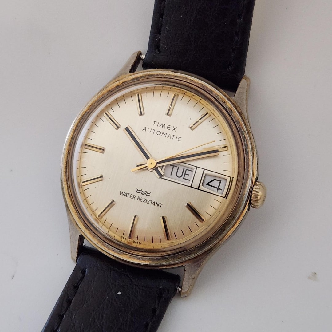 Vintage TIMEX AUTOMATIC With Day and Date, Made in Taiwan, Very Good ...