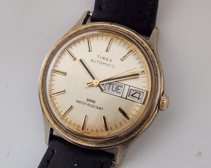 Vintage TIMEX AUTOMATIC With Day and Date, Made in Taiwan, Very Good ...
