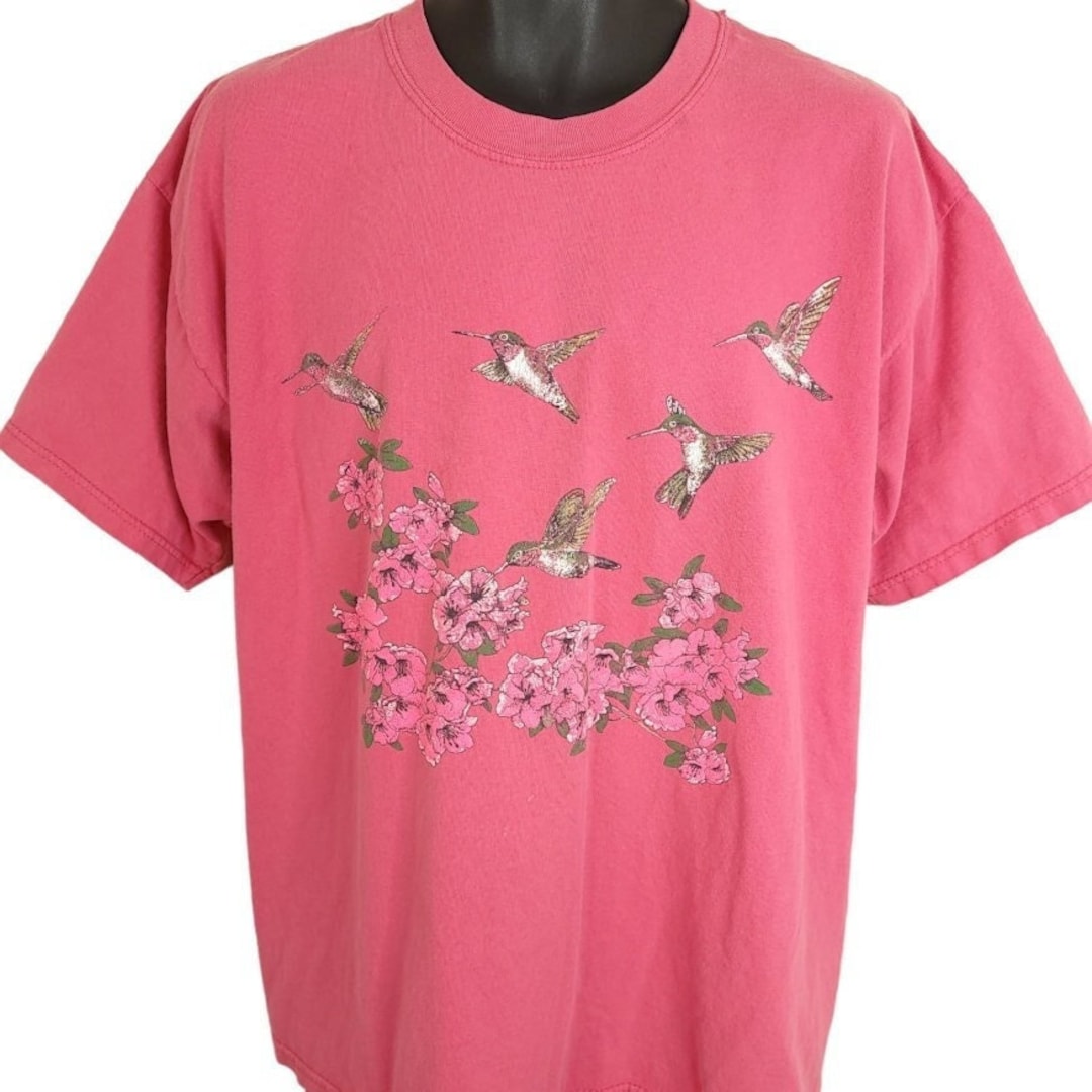 Hummingbird T Shirt Vintage 90s Y2K Nature Tee Bird Animal Tee Mens ...