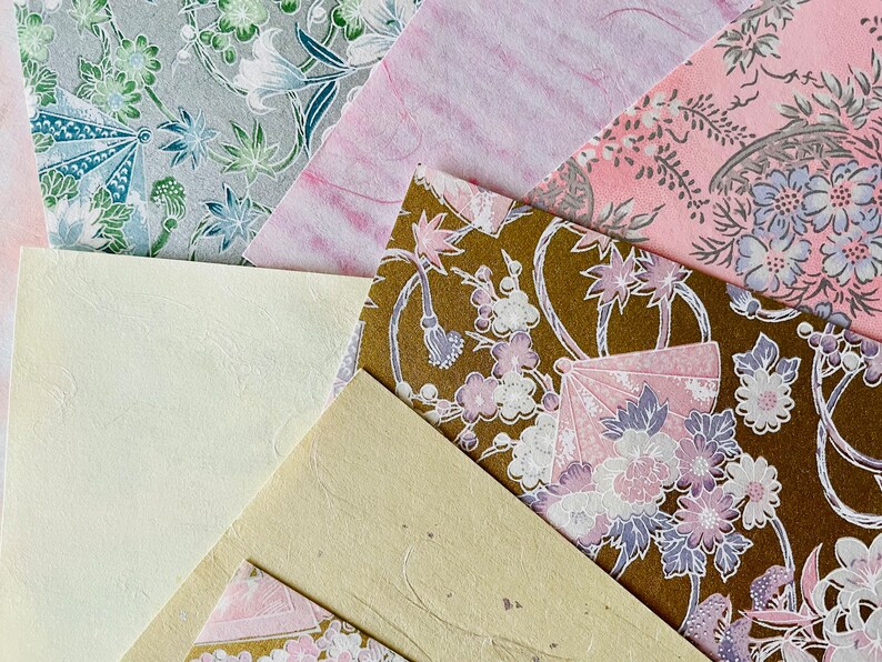 Set of 20 Assorted Yuzen Washi Chirimen Paper Reds and Creams Origami ...