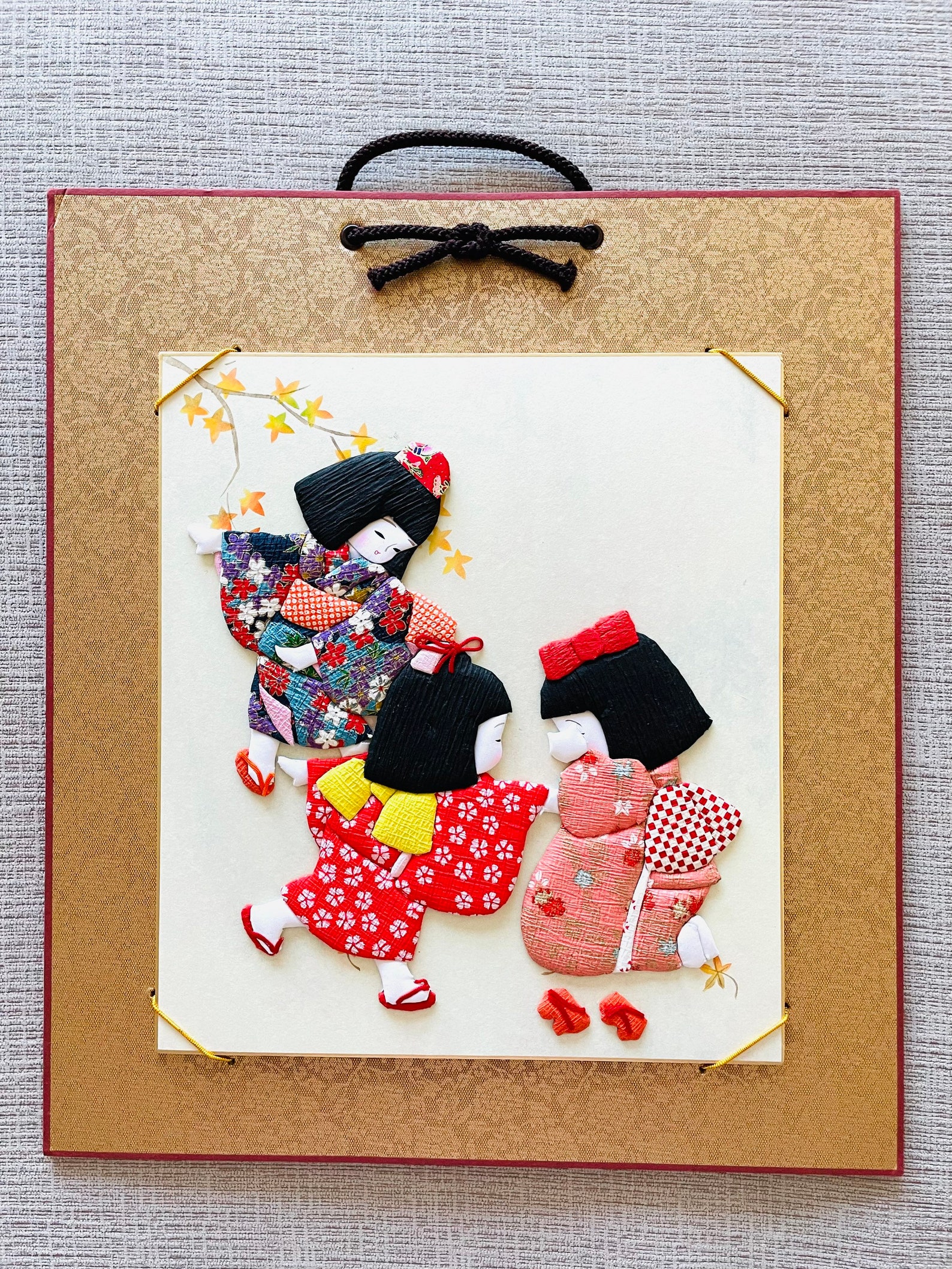 Itazurako Japanese Traditional Arts Kurumie Oshie Artisan 3D Painting ...