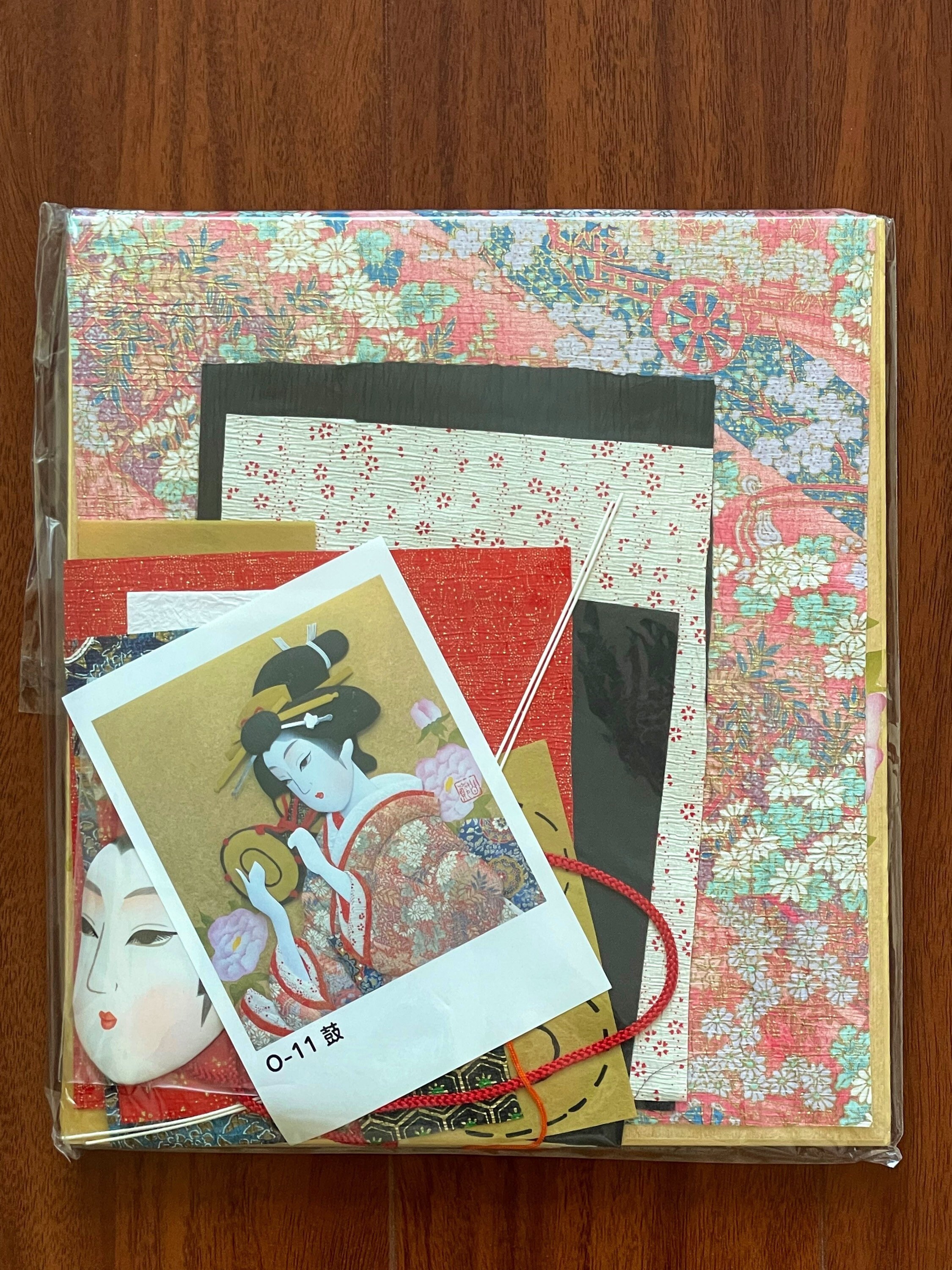 Tsuzumi washi Version Japanese Traditional Arts Kurumie Oshie Artisan ...