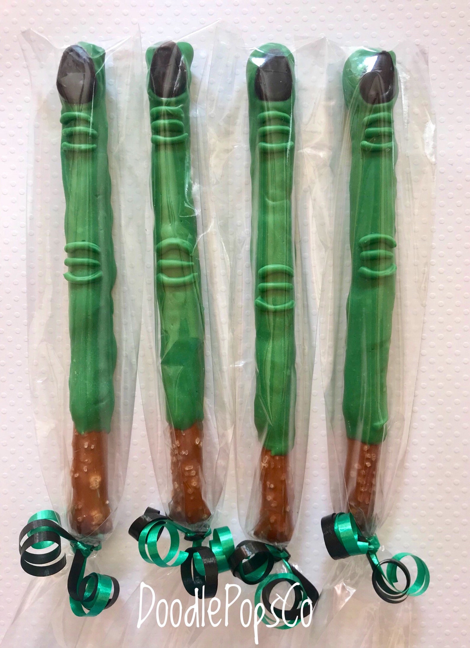 Witch Finger Pretzel Rods / Halloween Party Favor / Chocolate Covered ...
