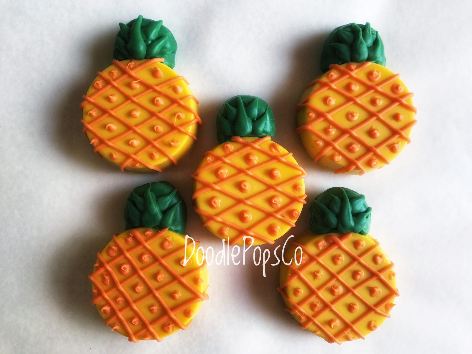 Pineapple Oreo Cookie Pop/ Birthday Party Favor/ Chocolate | Etsy