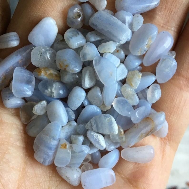 50 Mini Gemstone Bottles Chip Crystal Healing Tumbled Gem - Etsy