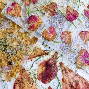Pressed Flower Petals Handmade Paper 3 Sheets for Gift, Art Journal ...