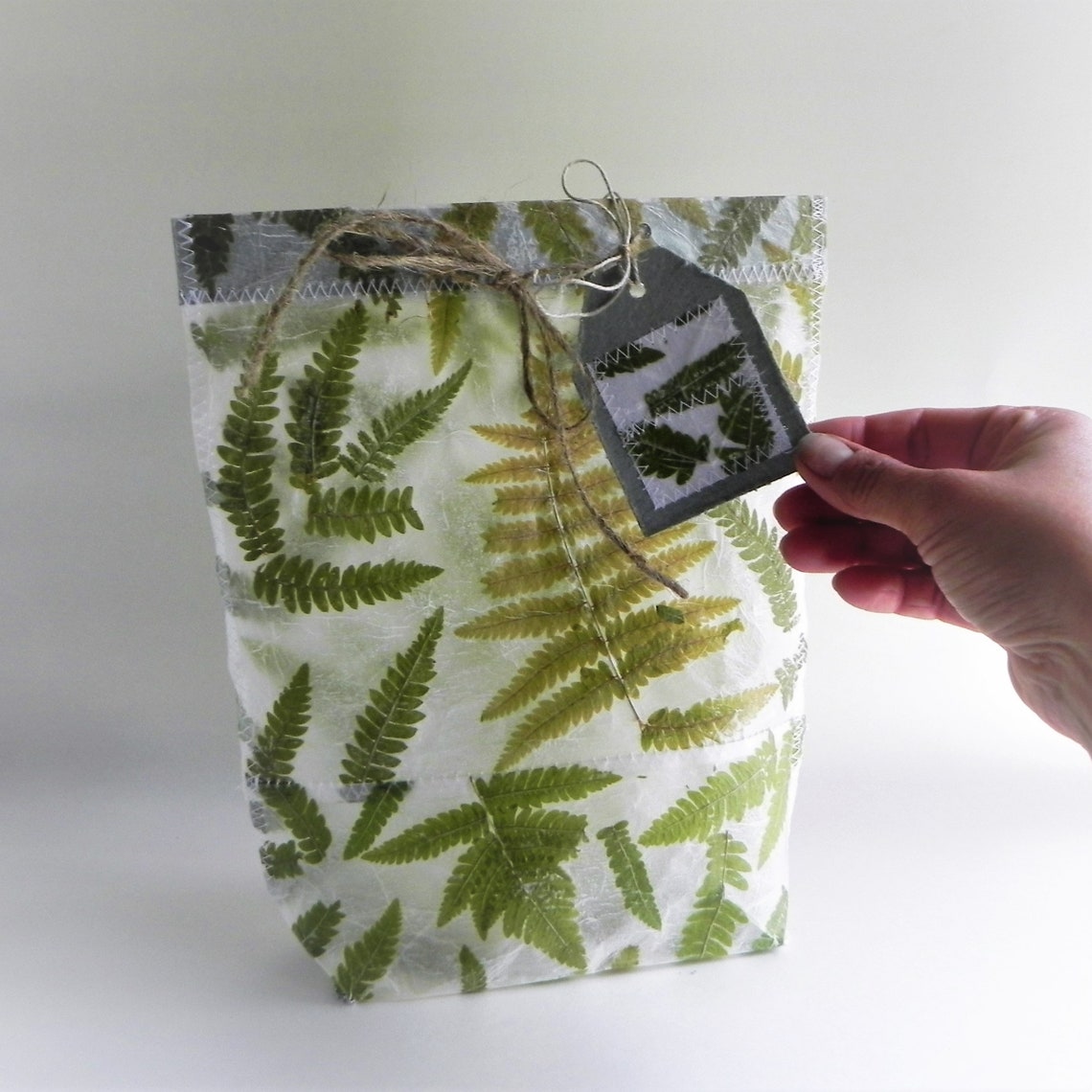 Greenery gift bag from real fern leaf paper | Etsy
