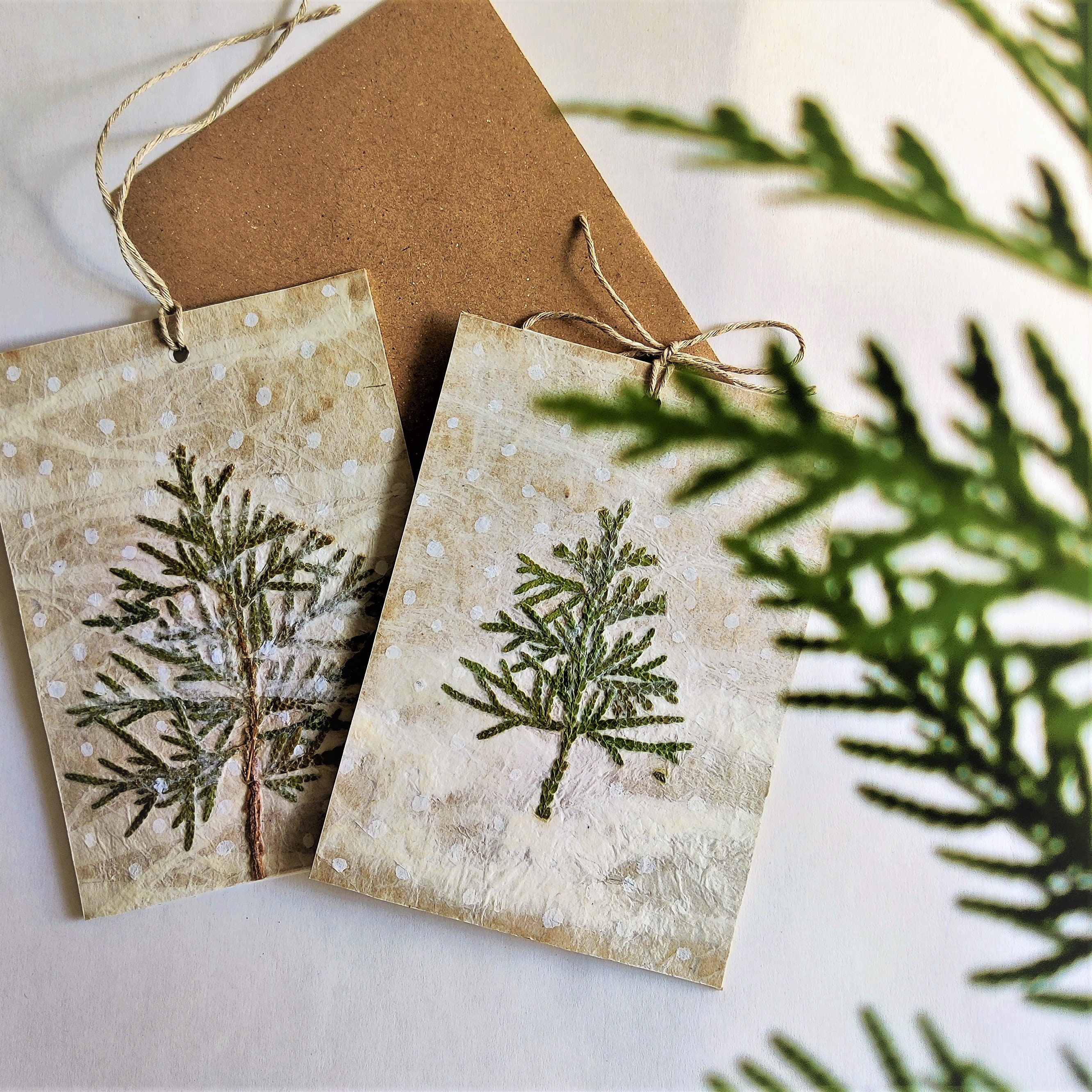 Green Christmas Tree Cards, Dried Botanical Winter Art, Handmade Paper ...